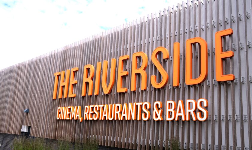 Curzon: Canterbury Riverside - Farrat