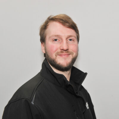 Meet Our Engineers - Farrat